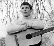 Robin Hall – rareTunes